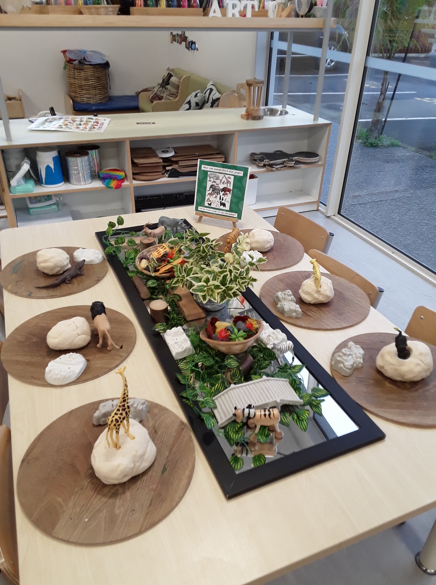 1663 - Childcare - T